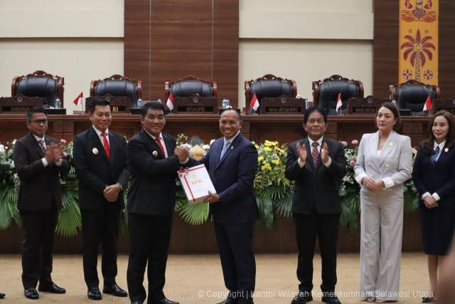 Kemenkum Sulut Hadiri Rapat Paripurna Penyerahan LHP BPK RI atas LKPD Tahun 2024 sekaligus ...